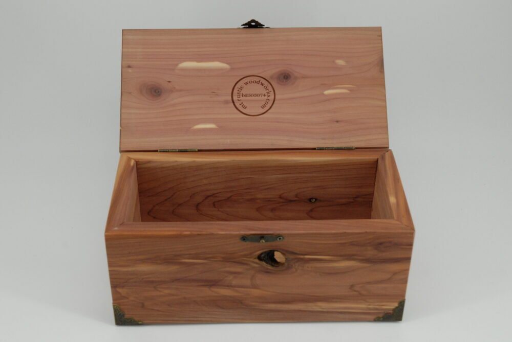 Handcrafted Wooden Treasure Box with Squirrel Engraving – b2503074 – MT ...